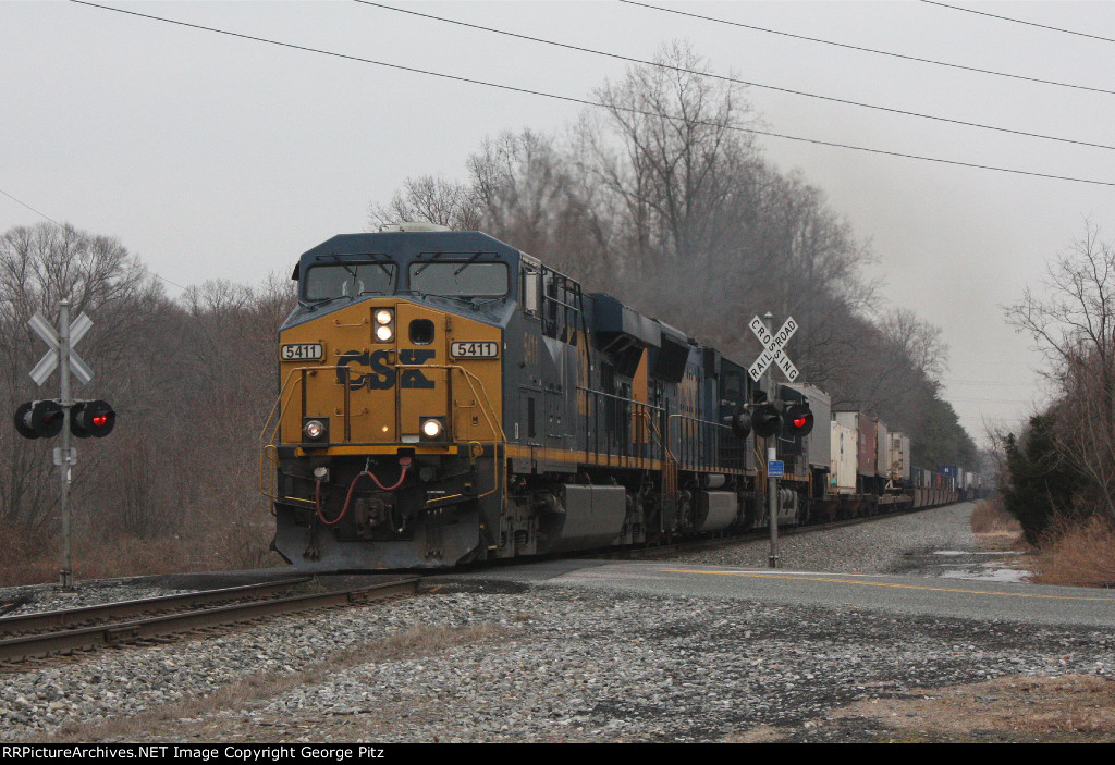 CSX L171 at Clayton Road crossing.